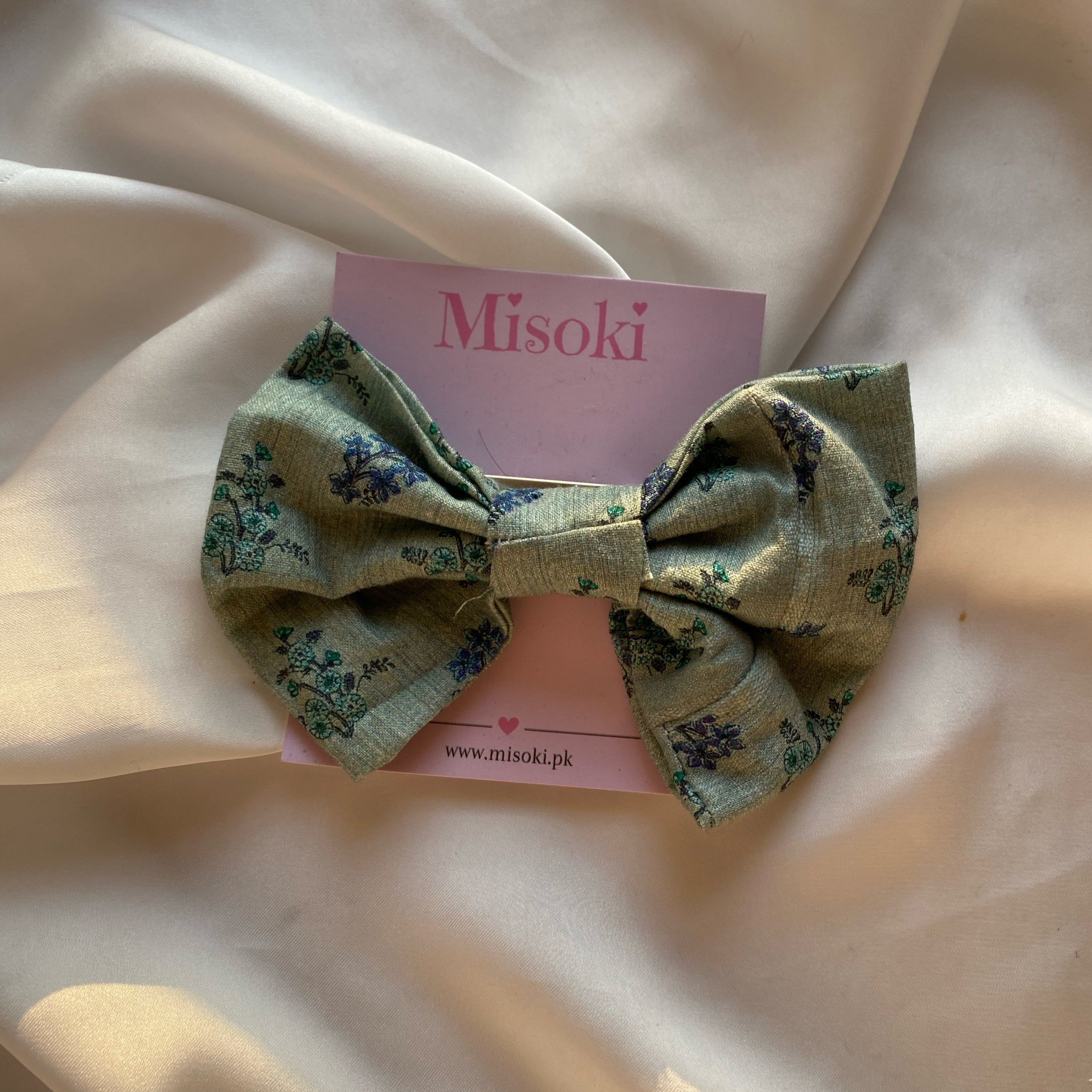 Meriposa green bow clip – Misoki