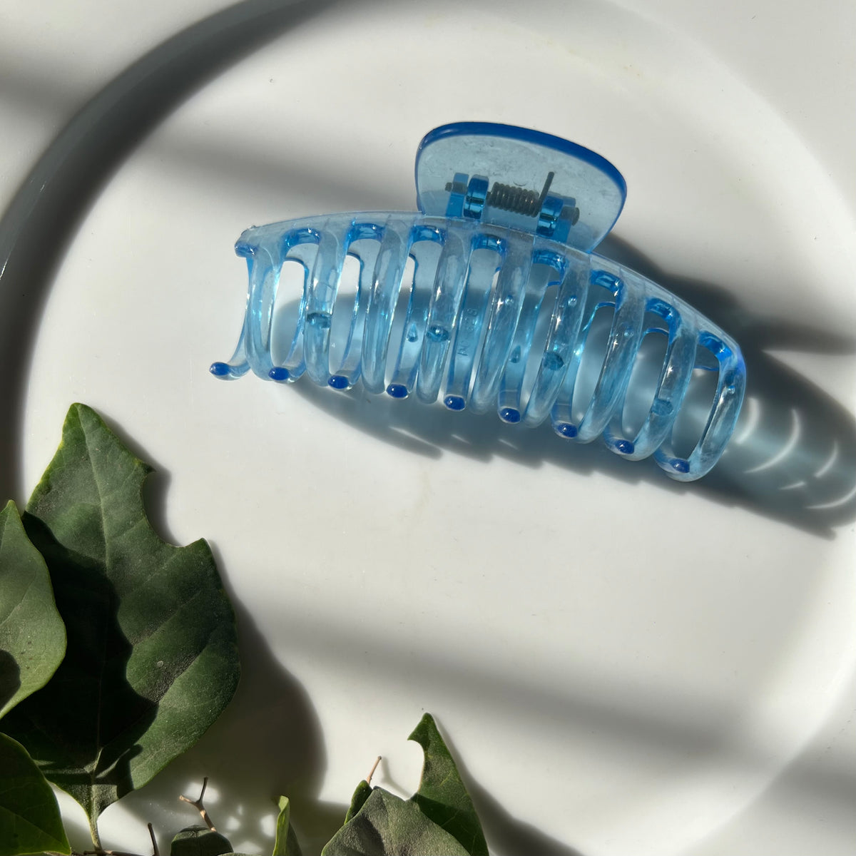 Aqua crystal claw clip – Misoki