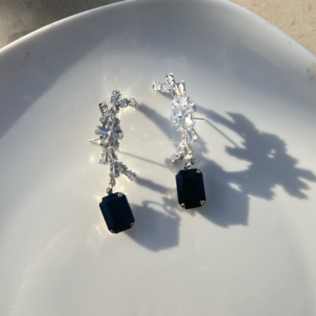 Black diamond earrings – Misoki