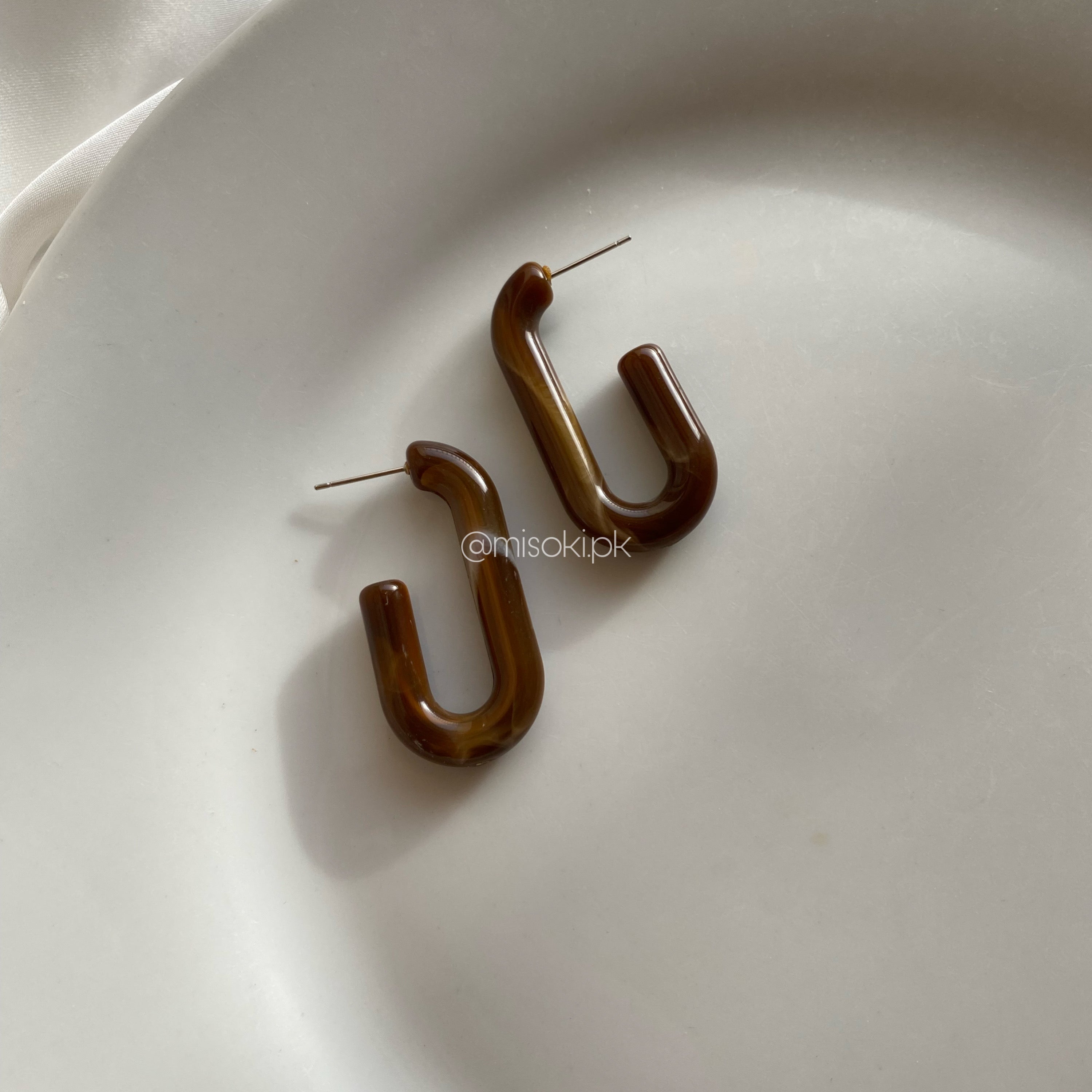 Coco marble hoop earings – Misoki